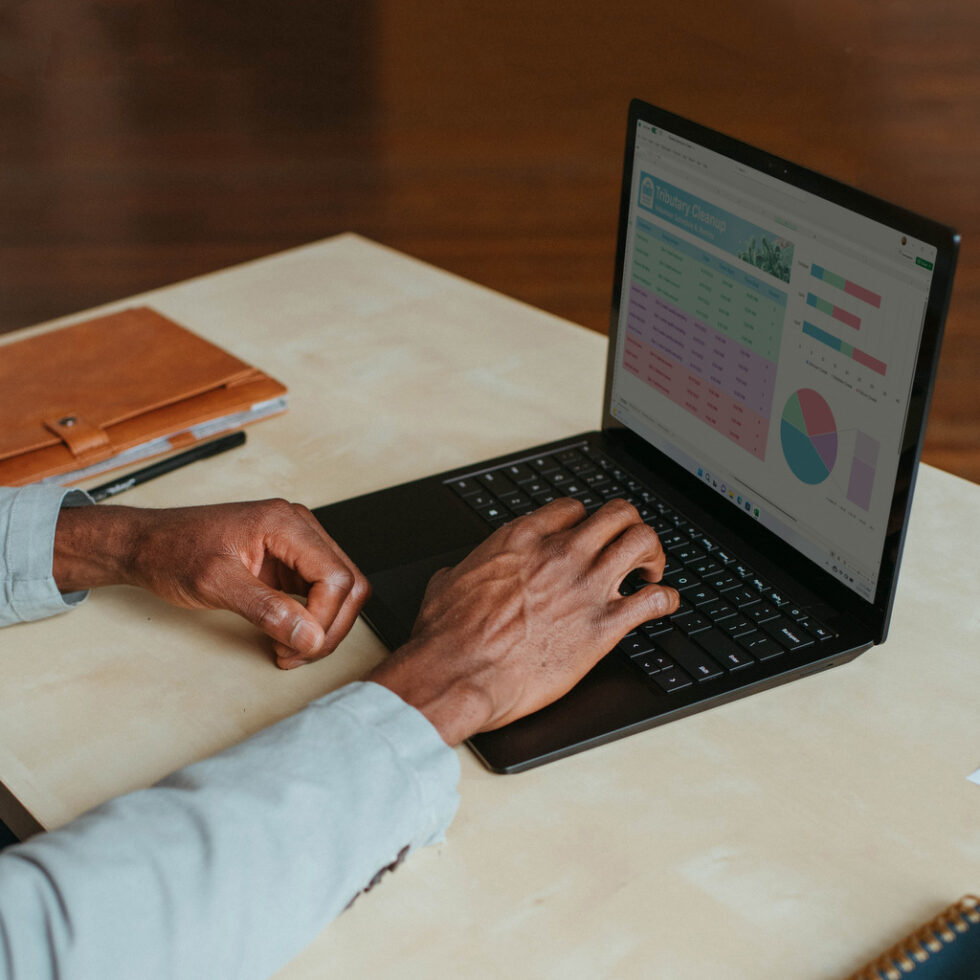 10 Steps to Effectively Gather Background Information