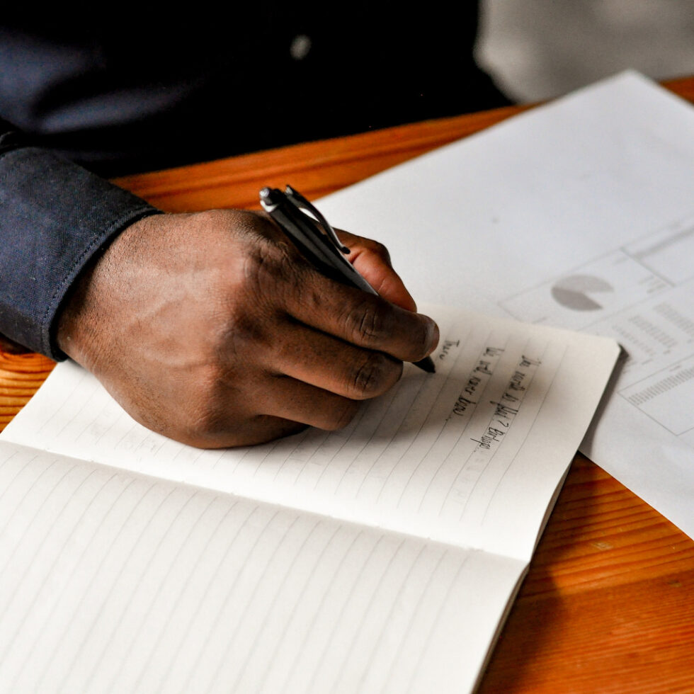 10 Steps To Effectively Gather Background Information