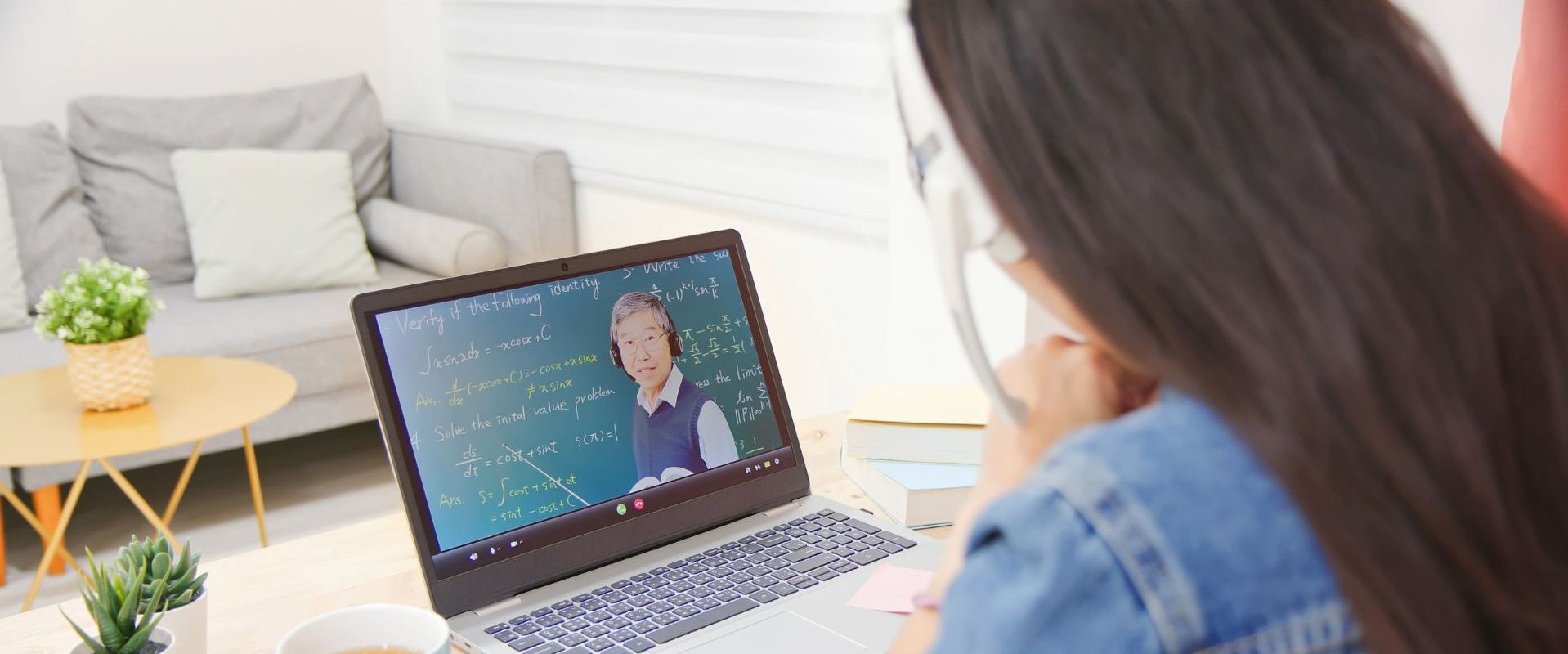 Caption File Formats: Choosing the Right Output for Your Content