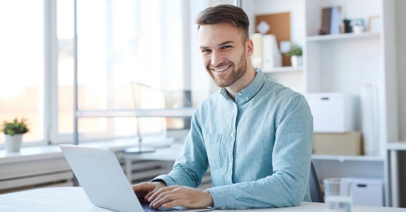 How Do Custom Transcript Formatting Options Improve Readability?